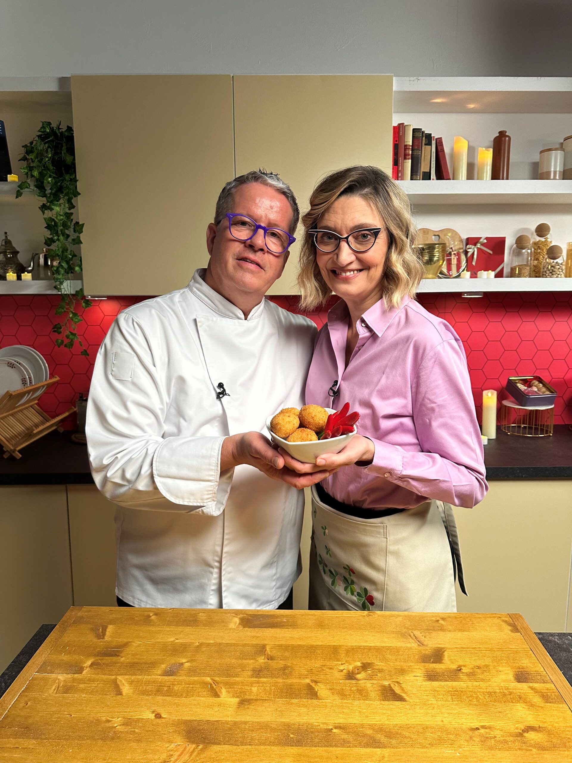 Su Ford Network Ernst e Frau Knam preparano insieme un menù per la ...